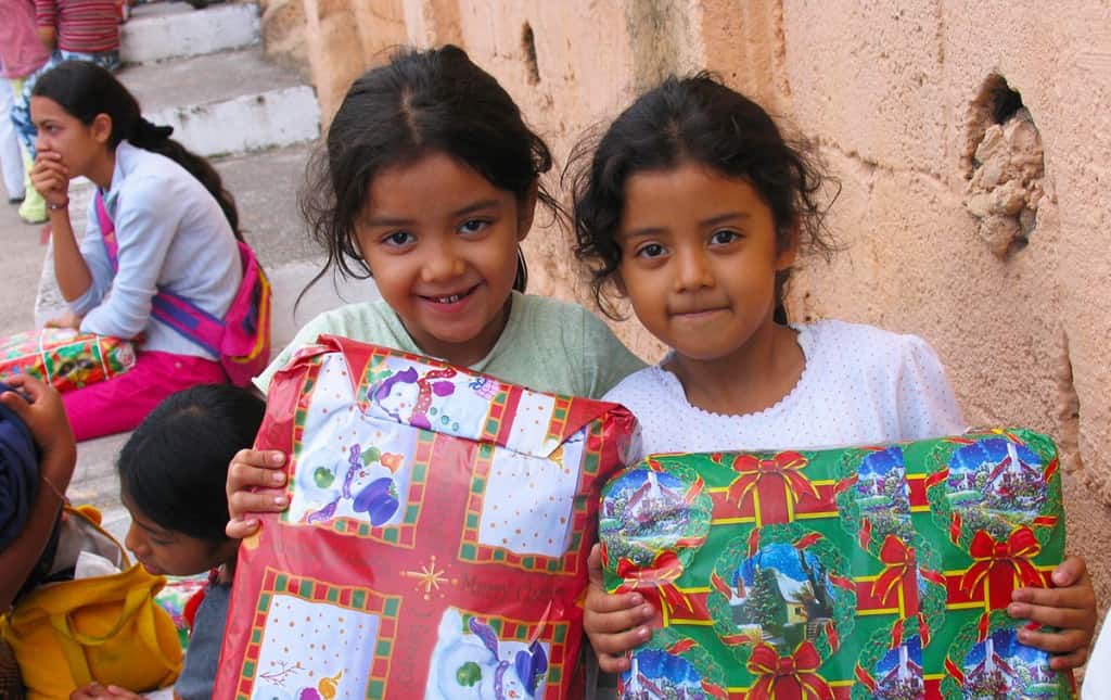 Giving a Gift to the Child You Sponsor: The Whys, Whats and Hows ...