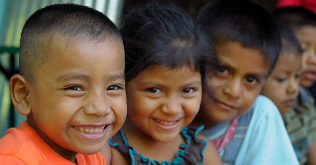 Famous El Salvadorian People