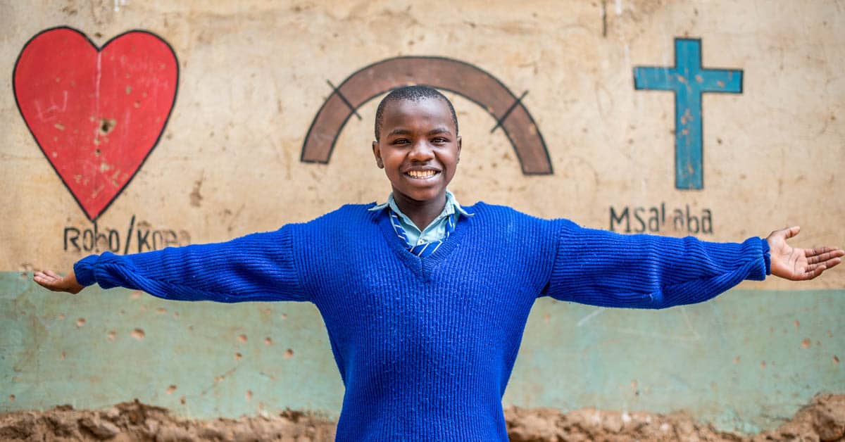 How To Love Your Neighbor: 3 Ways - Compassion International Blog