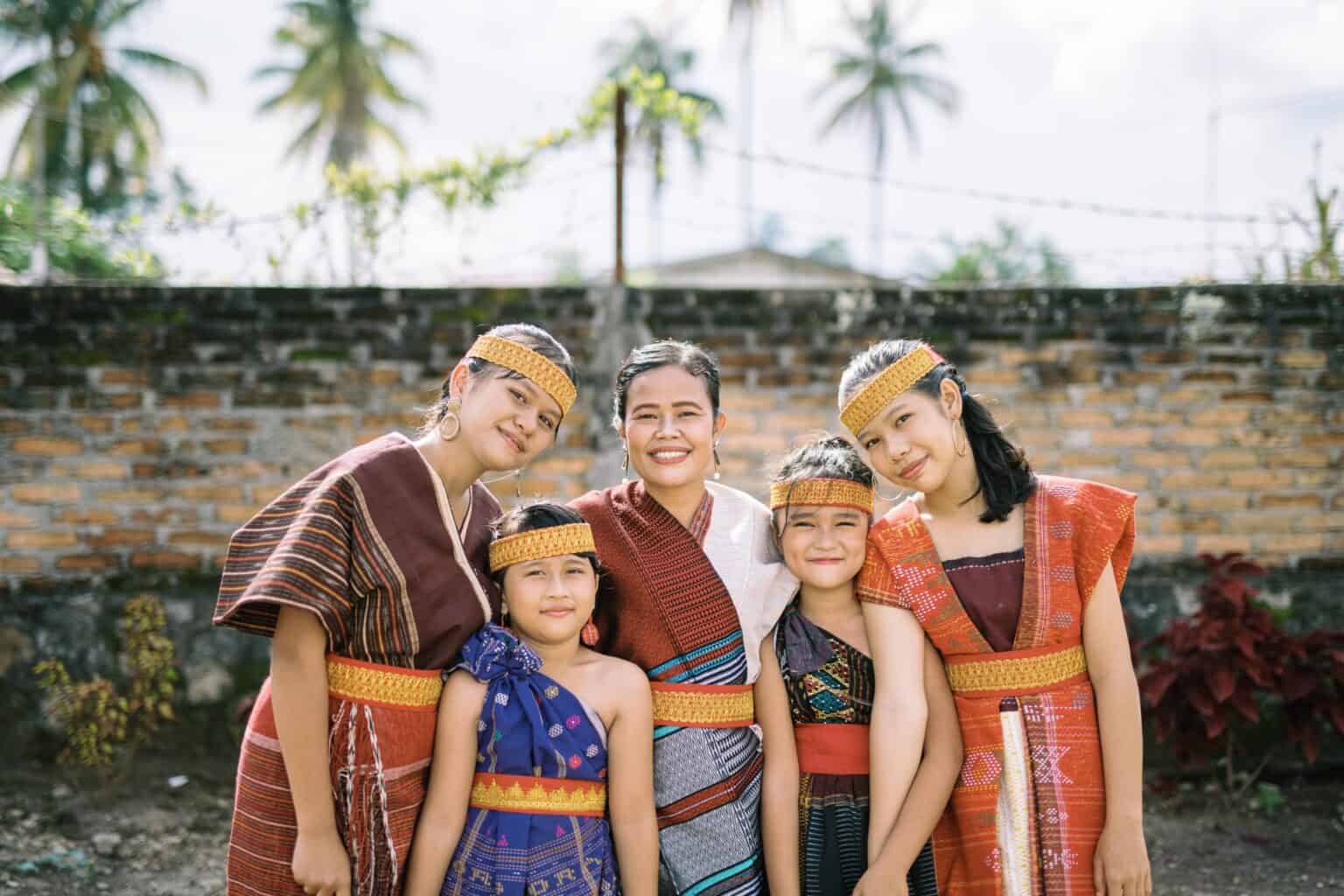 12 Inspiring Women in the Bible & What They Can Teach Us